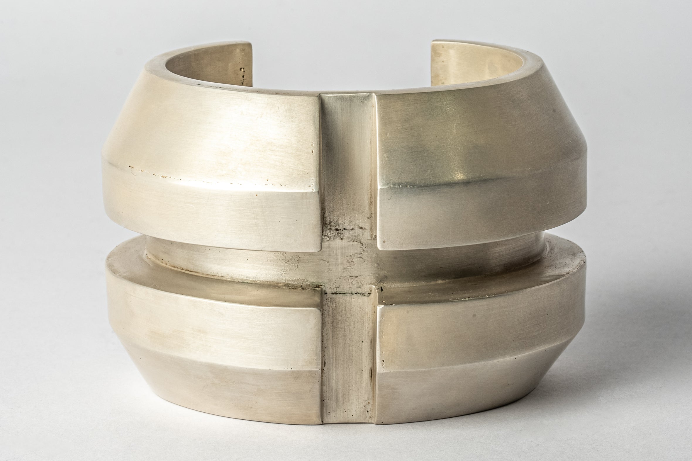 Parts of Four - Crescent Channel Bracelet (Wedge Rift Var., 60mm, AS ...