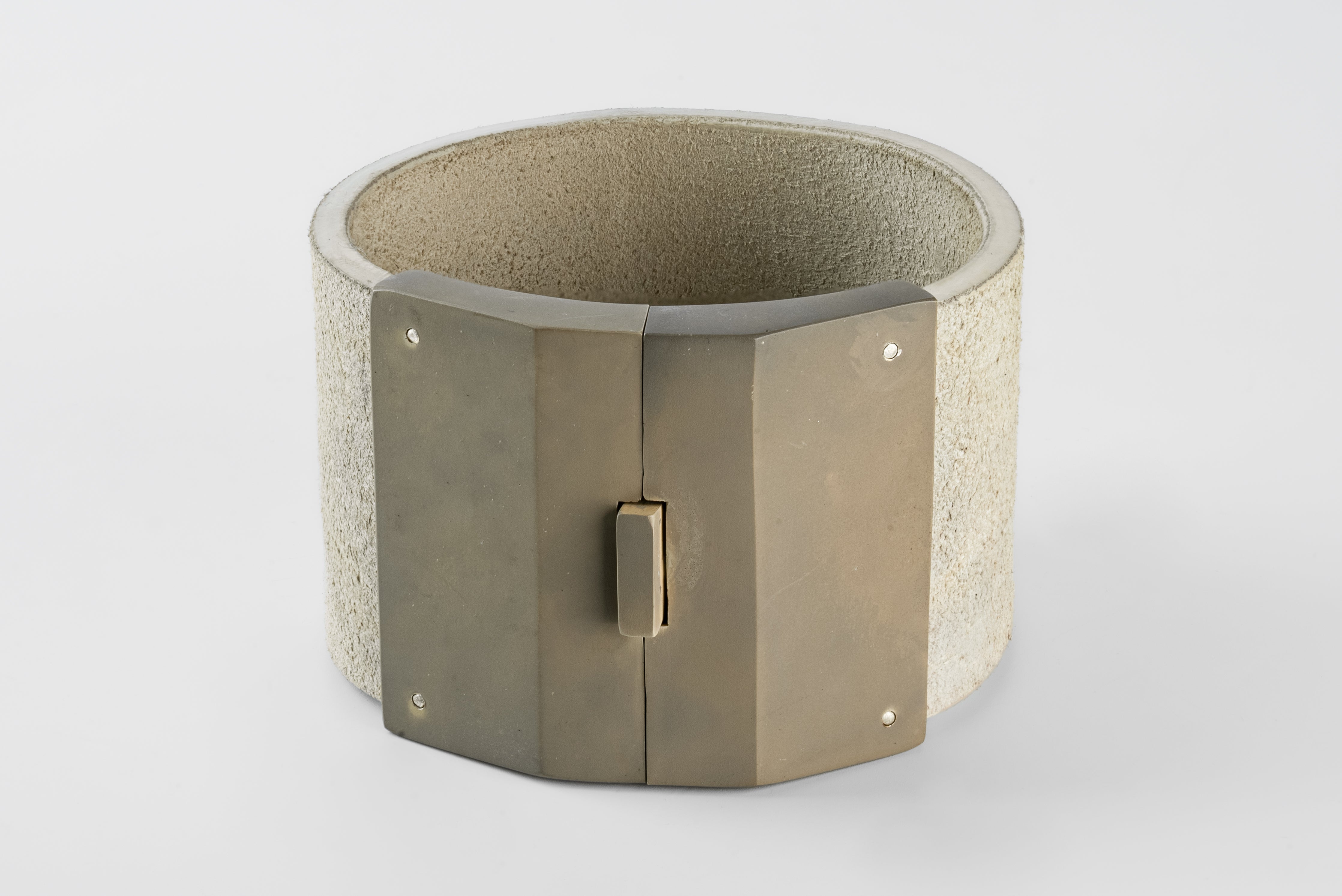 Parts of Four - Box Lock Bracelet (Facet, Wide, FLE+UAS) – LABSTORE WORLD